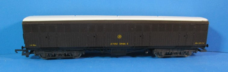 L305351W LIMA Bogie Parcel Van 'Siphon G' in GWR livery 2792 - BOXED ...