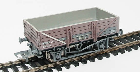 33-082 BACHMANN 5 Plank China Clay Wagon with Hood B743083 in BR Brown ...