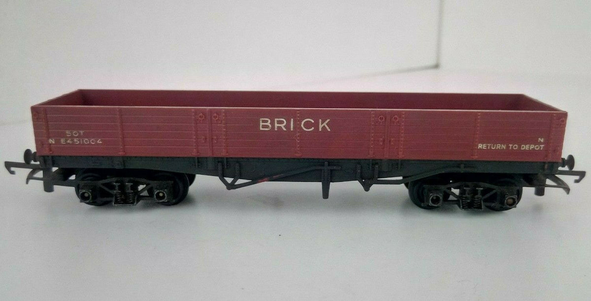 R240 HORNBY Bogie Brick Wagon With Brick Load - UNBOXED – my british ...
