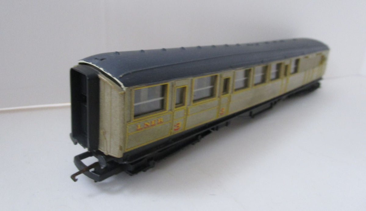 R478-P01 HORNBY LNER Gresley Brake Composite coach teak 4237 - black r ...