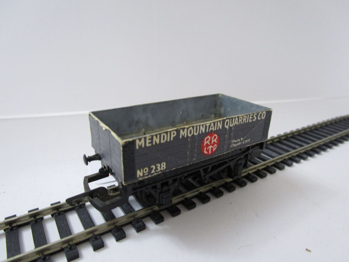 R70M PECO 5-Plank Mineral Wagon - "Mendip Moutain Quarries" - BOXED ...